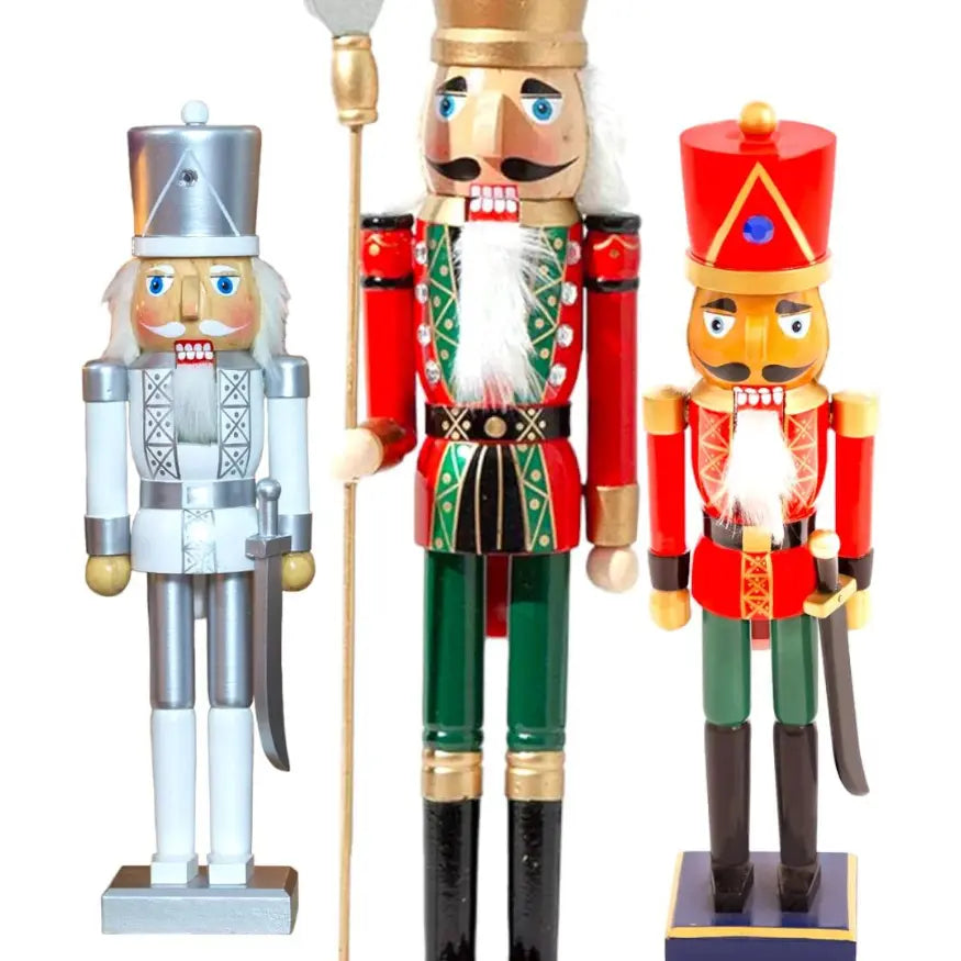 Nutcrackers | Red Nutcrackers | Christmas Nutcrackers – Hartes Homestore